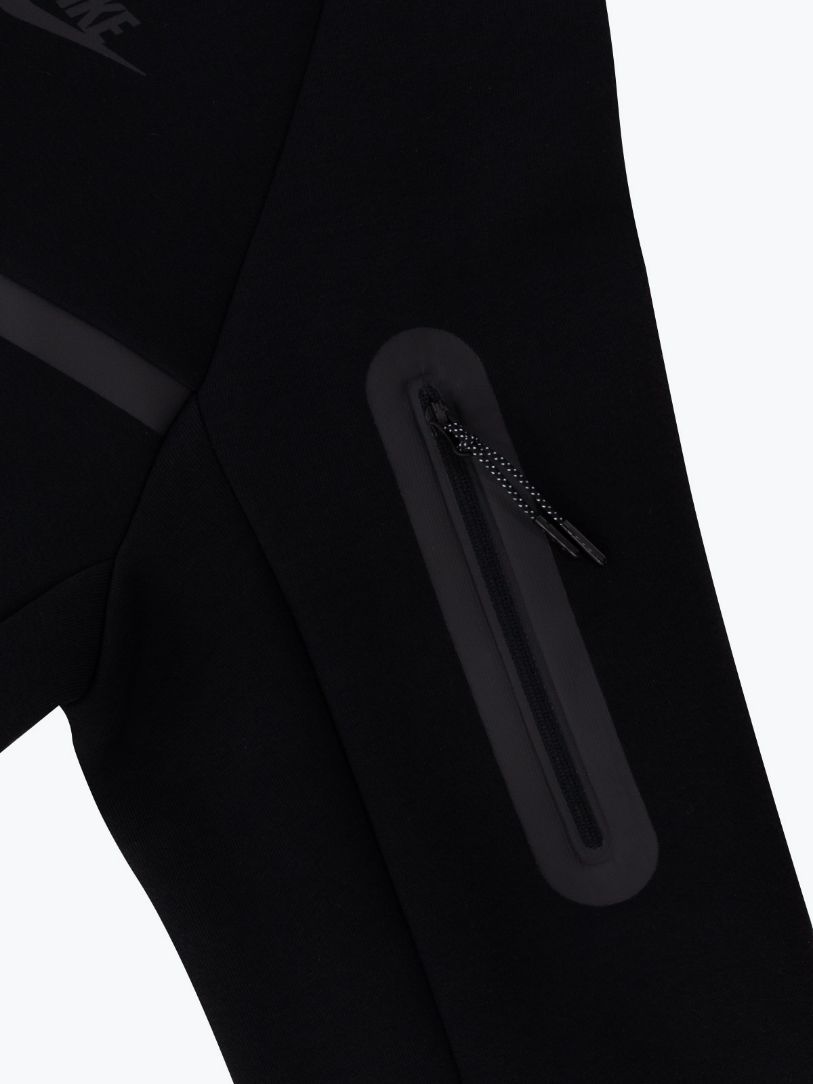 Portsmouth FC | NIKE TECH WINDRUNNER - ADULT